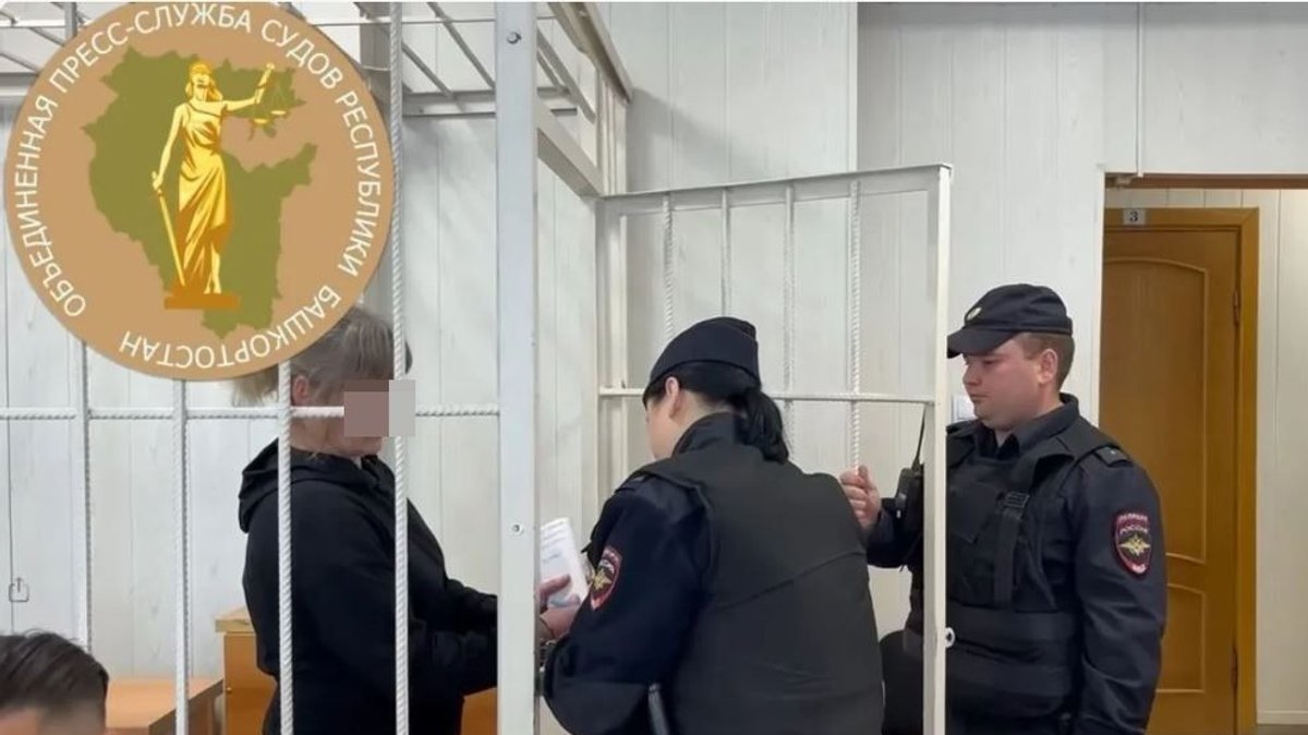Жительница Уфы во время пьяных посиделок убила мужа